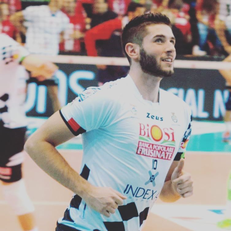 VOLLEY A1 - Ritratti: Andrea Mattei, il Clark Kent della pallavolo - Il ...