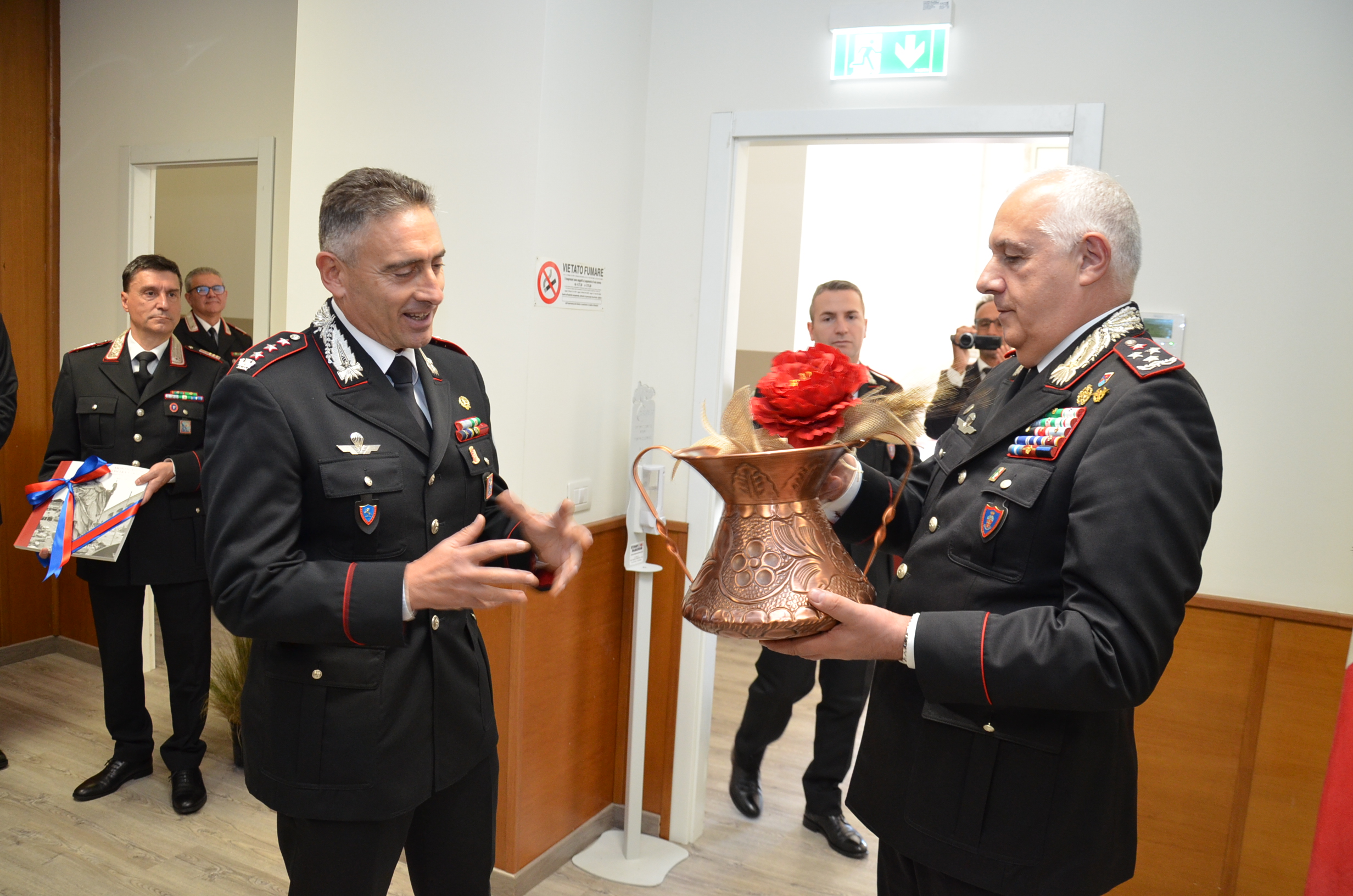 FROSINONE - Carabinieri, in visita al Comando Provinciale il Generale ...