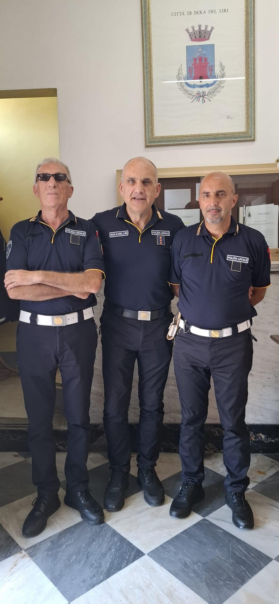 𝐈𝐒𝐎𝐋𝐀 𝐃𝐄𝐋 𝐋𝐈𝐑𝐈 - 𝐏𝐨𝐥𝐢𝐳𝐢𝐚 𝐌𝐮𝐧𝐢𝐜𝐢𝐩𝐚𝐥𝐞, 𝐝𝐮𝐞 𝐧𝐮𝐨𝐯𝐢 𝐚𝐠𝐞𝐧𝐭𝐢 𝐚 𝐝𝐢𝐬𝐩𝐨𝐬𝐢𝐳𝐢𝐨𝐧𝐞 ...